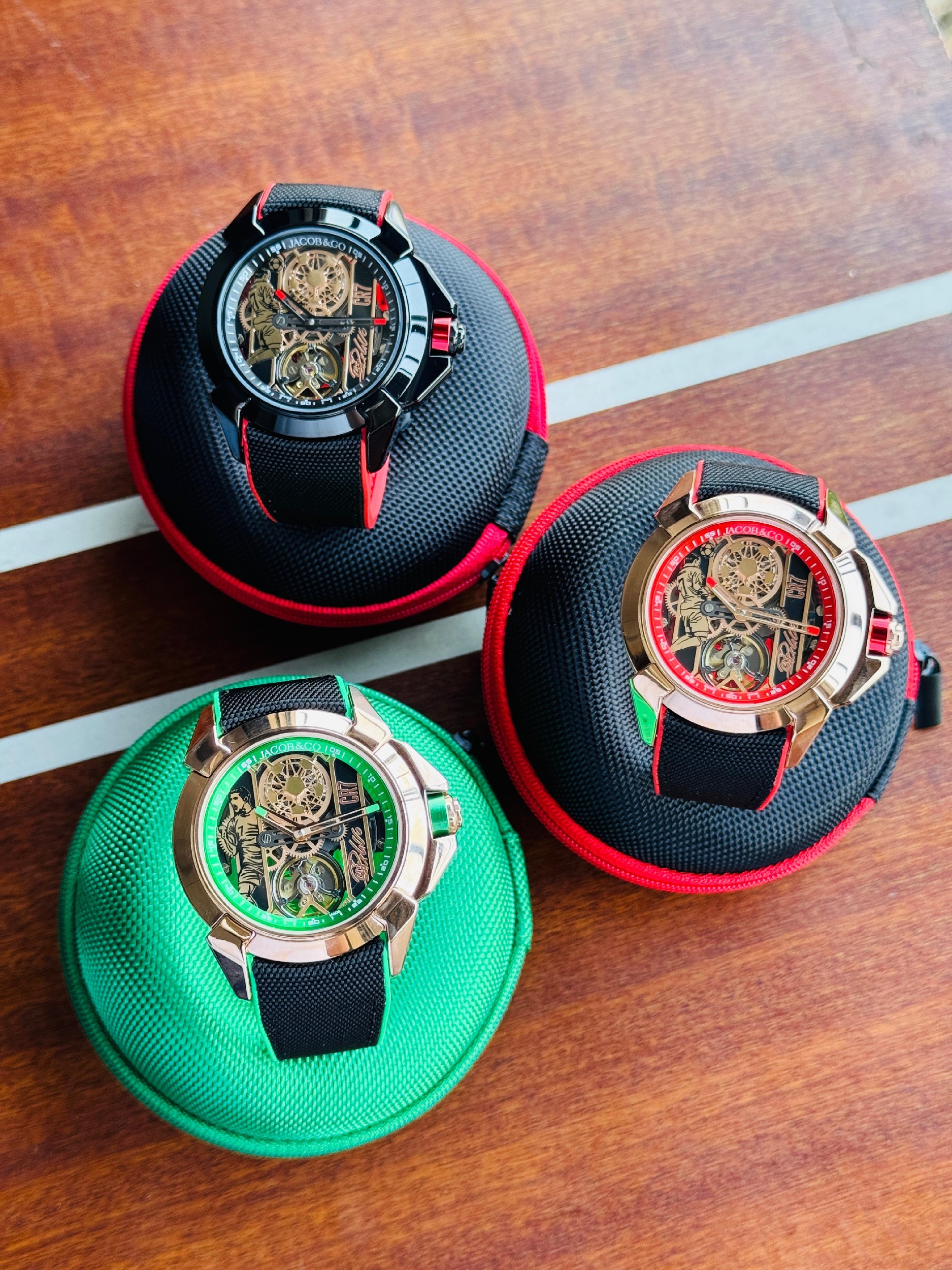 CR7 EDITION ONLY RED